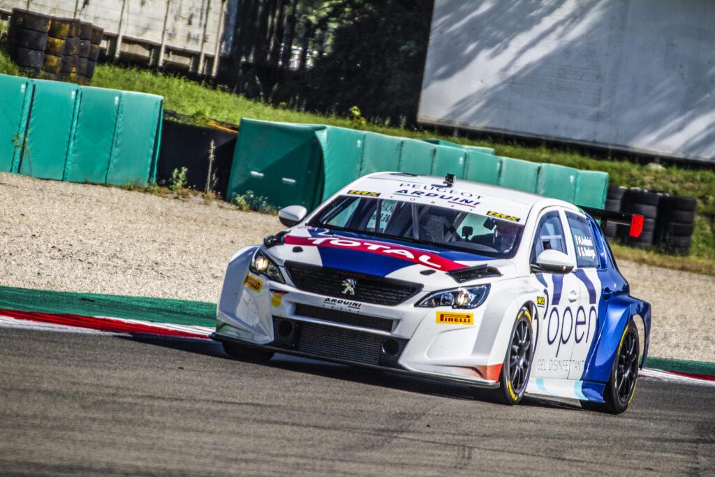 Peugeot 308 TCR, debutto con vittoria a Varano - Sicilia Motori