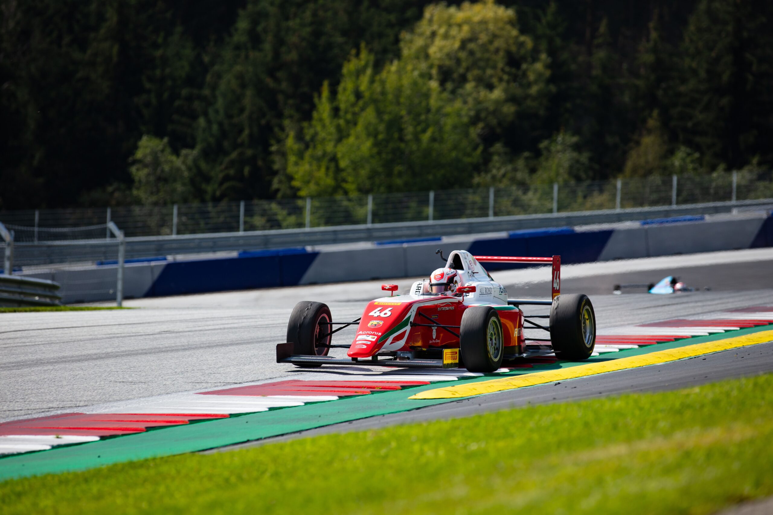 F4: Minì conquista la pole position in Austria - Sicilia Motori