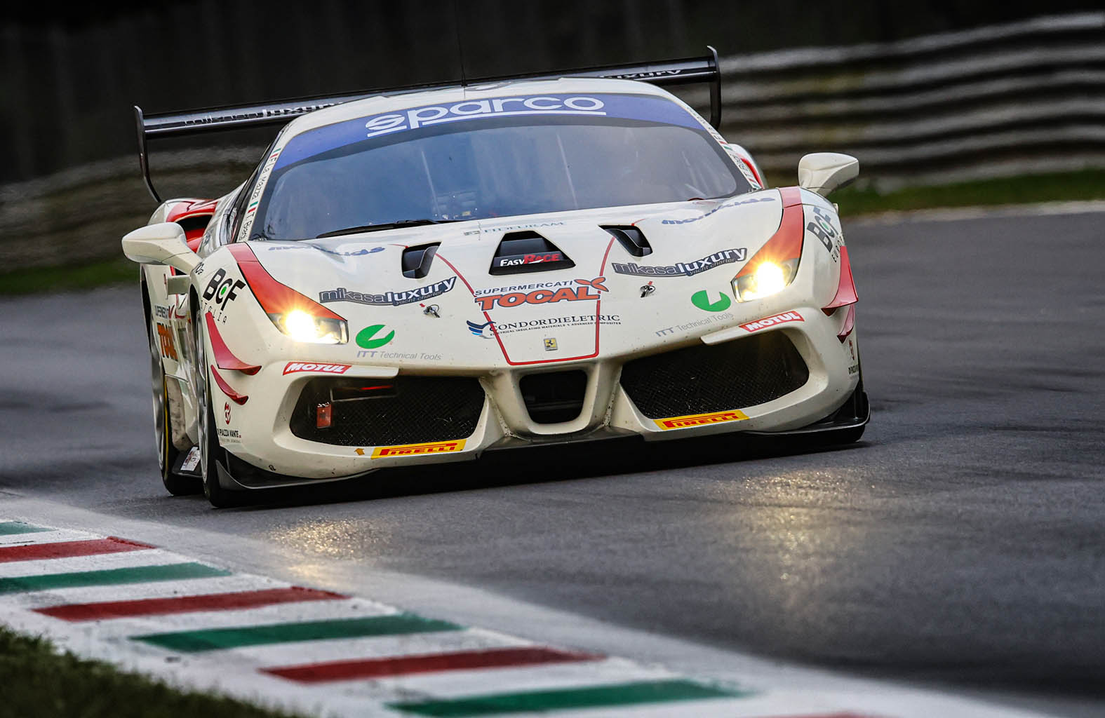 A Vallelunga sette i piloti siciliani in pista nell'ACI Racing Weekend ...