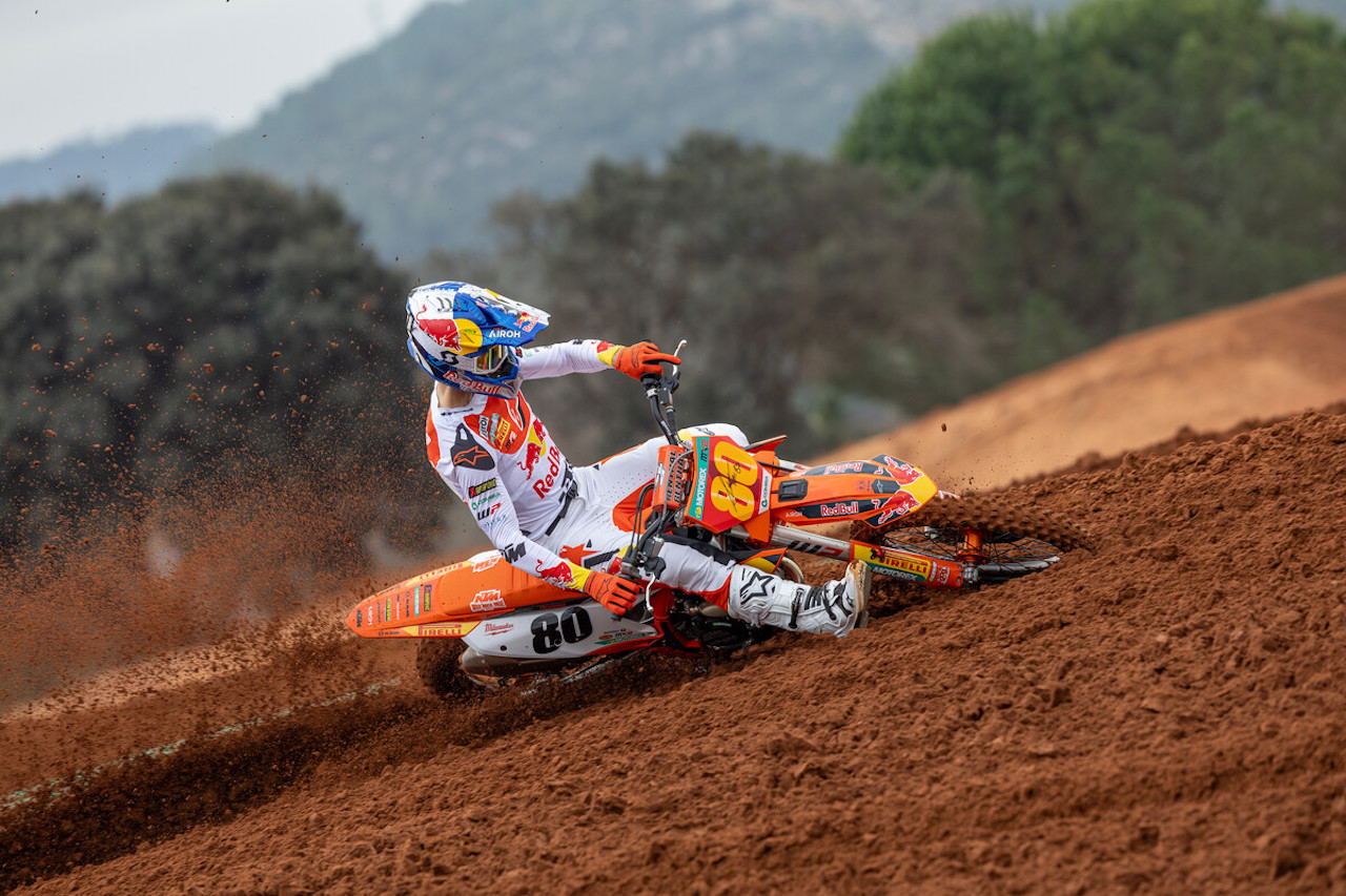 KTM 250 SX-F Adamo Edition 2025: la moto del campione del mondo ...